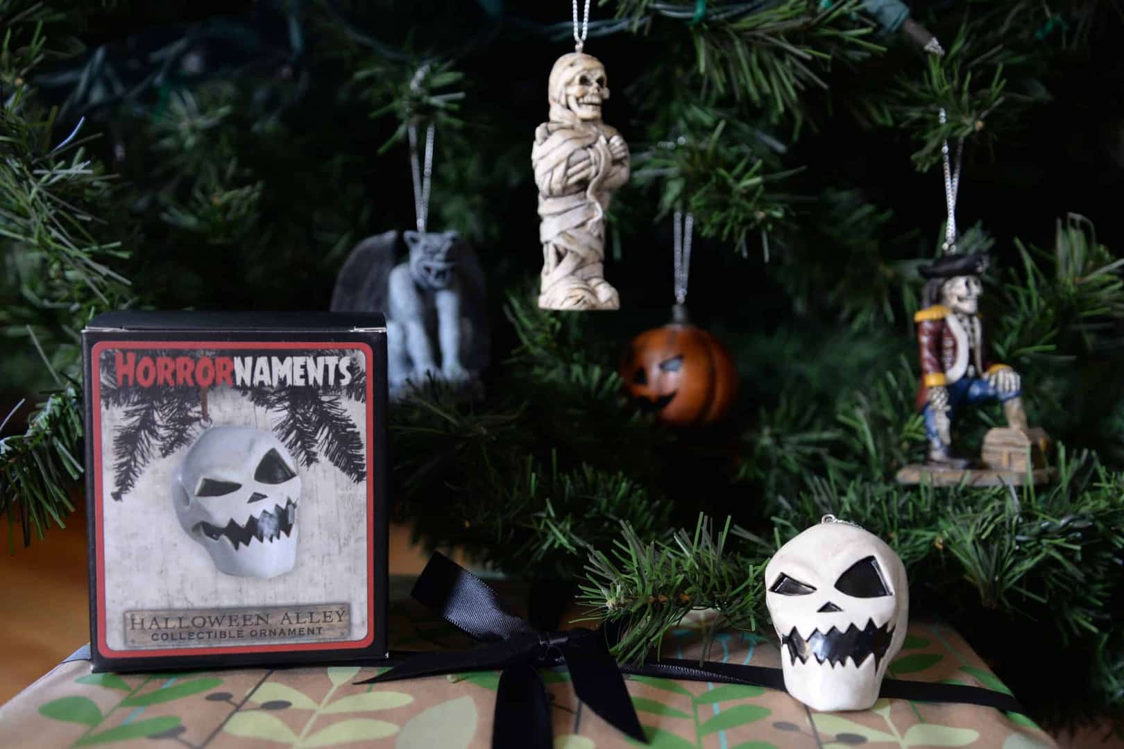 Tips on Keeping Halloween Alive from Canada's Halloween Shop